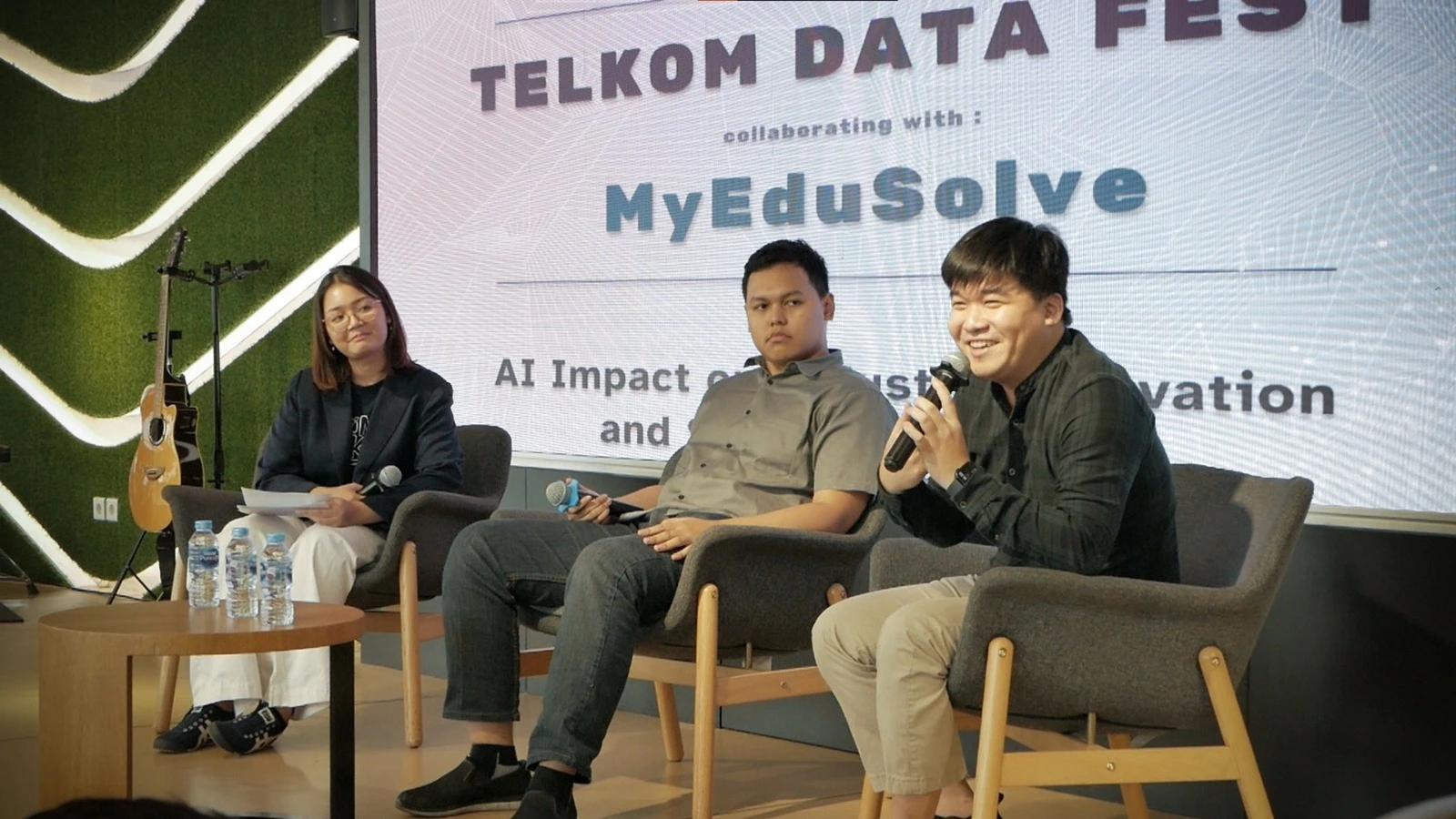 Telkom Data Fest X MyEduSolve: Seminar Dampak AI pada Inovasi Industri dan Pengembangan Keterampilan